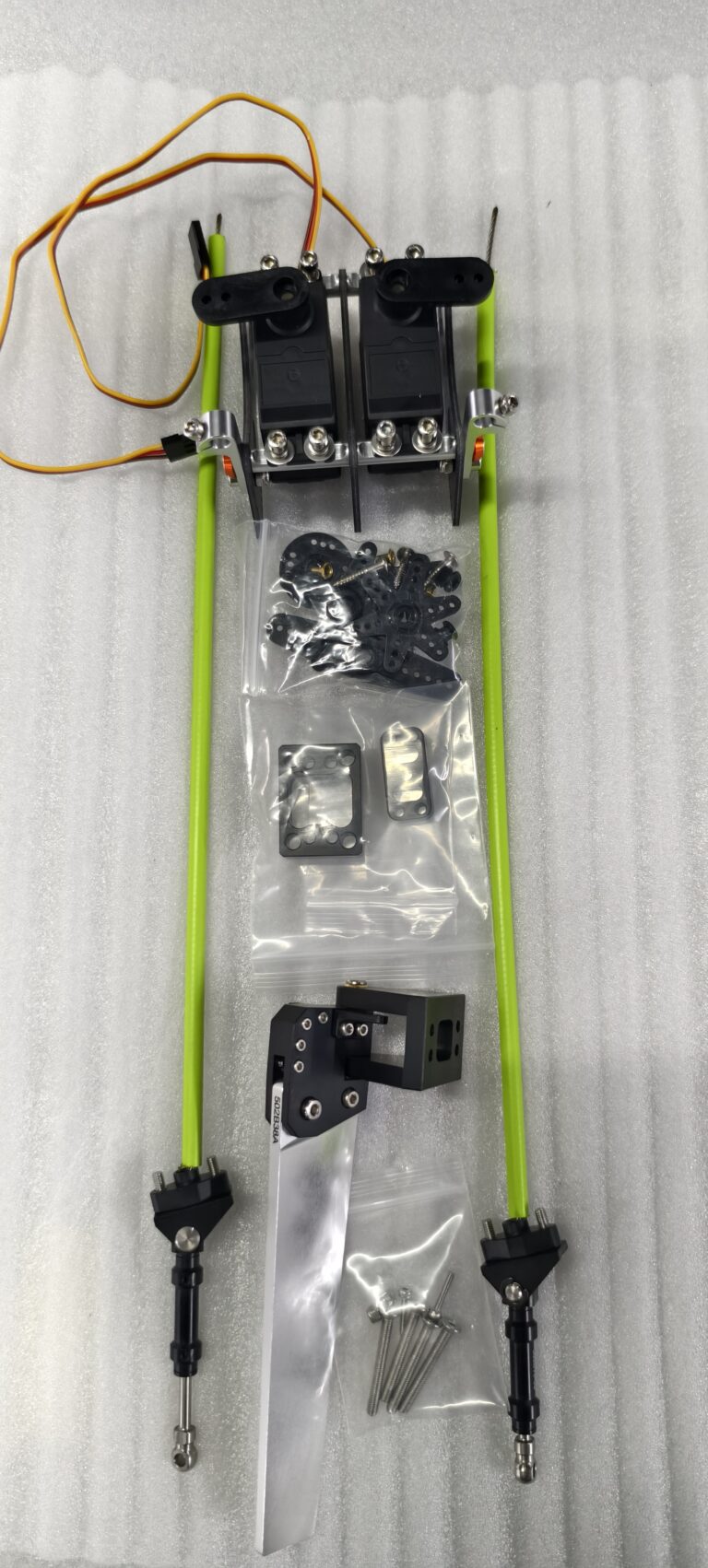 TFL Offshore Rudder push-pull system with Dual Servos / Installed in ...